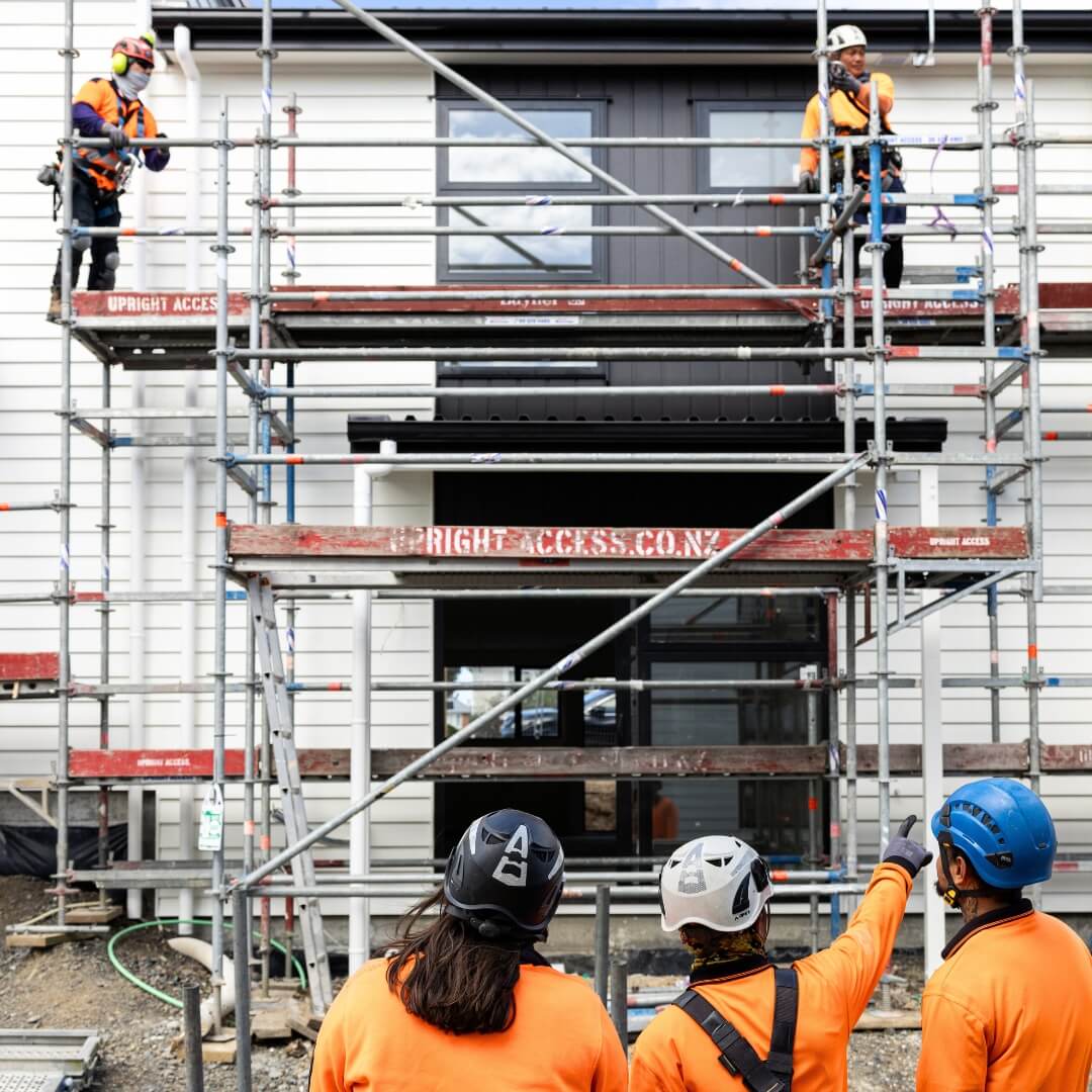 Cranes >> Apprentice - EarnLearn